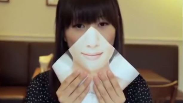 Masks for Women to eat burgers! | Daleeeel.com