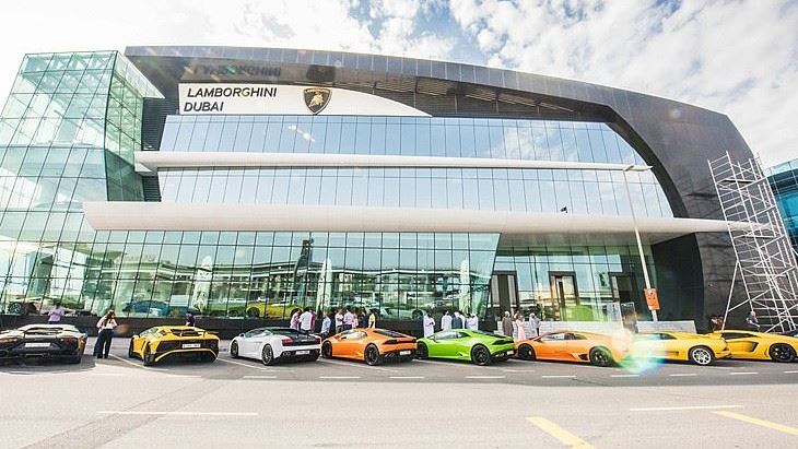 World’s largest Lamborghini showroom opens in Dubai | Daleeeel.com