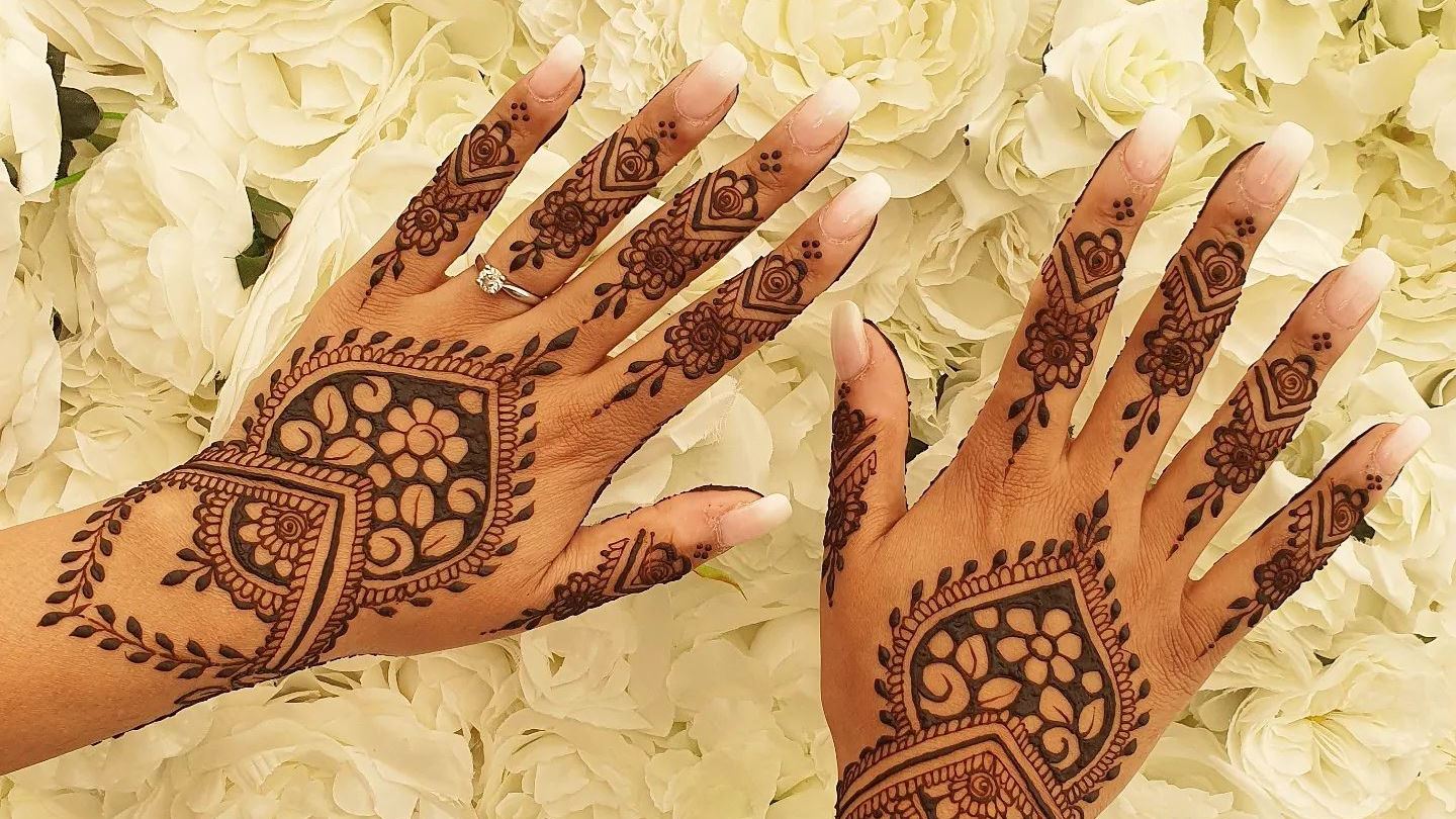 What is Henna and what happens at Henna Night? | Daleeeel.com