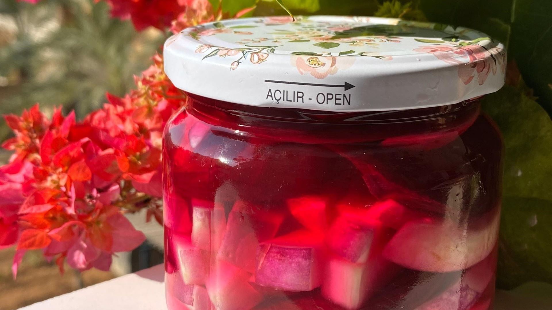 طريقة عمل كبيس اللفت في البيت | Daleeeel.com