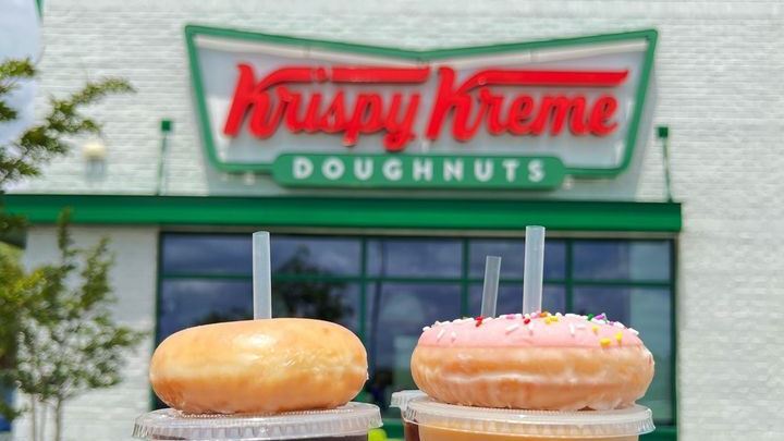 Brief History of Krispy Kreme Doughnuts Store | Daleeeel.com