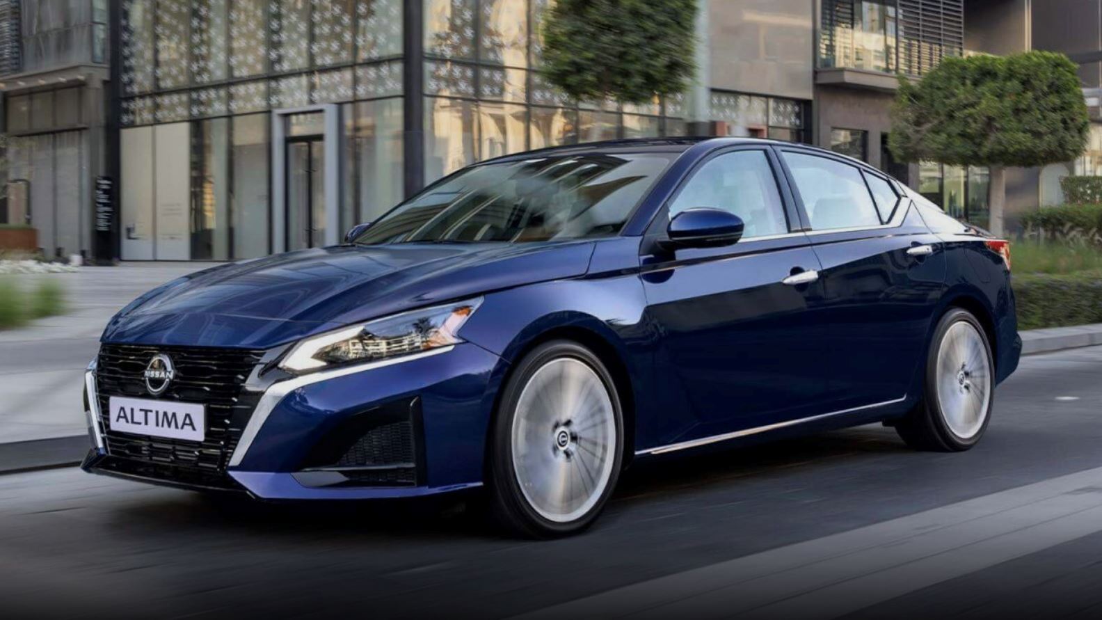 Nissan Al Babtain kicks off summer leasing offer | Daleeeel.com