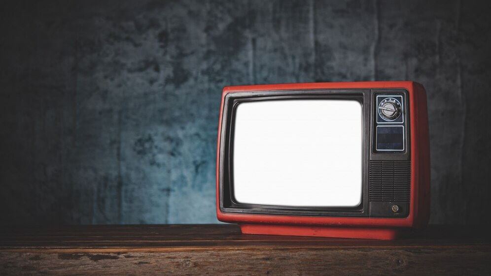 Brief about History of Television throughout the past years | Daleeeel.com