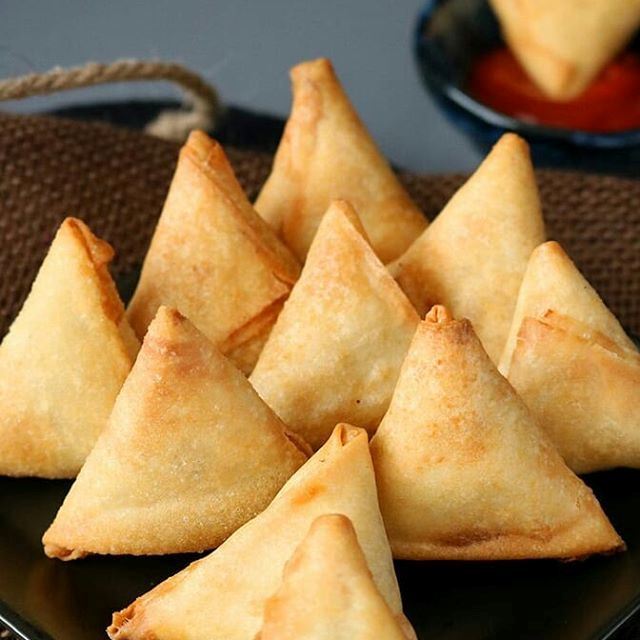 Sambousa | Daleeeel.com